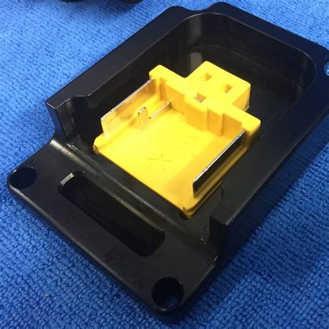 Makita Battery Adapter Straightline Data