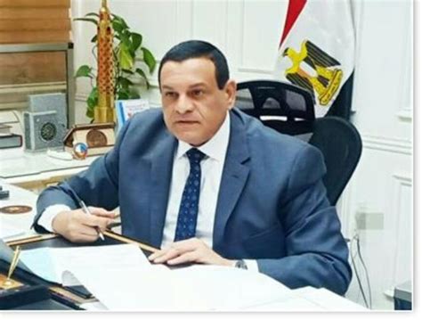 محافظ الإسماعيلية يوجه بتذليل العقبات لشباب مشروعك محافظات خط أحمر