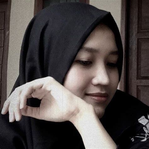 Putri Ria Utami Putririautami • Threads Say More