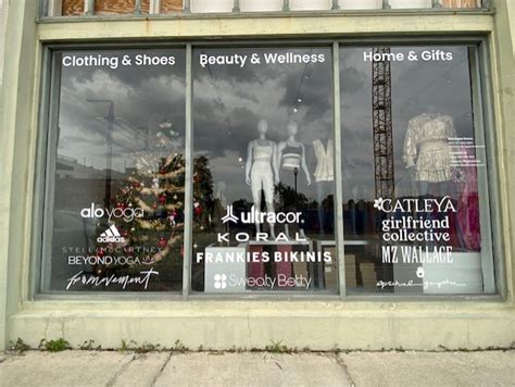Window Graphics Bring Bigger Buzzes To Businesses Stellar Signs