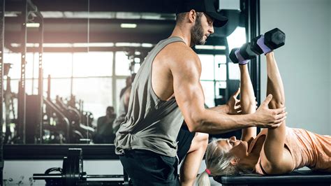 Neutral Grip Dumbbell Bench Press