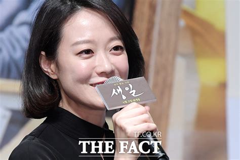 Tf사진관 문지애 아나운서 진행의 진수 포토 기사 더팩트