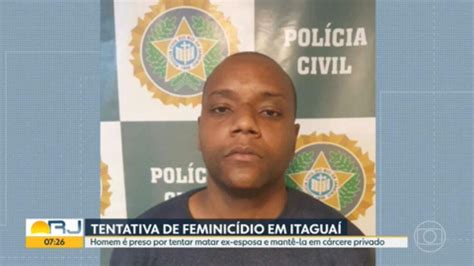 Vídeo Homem é preso por tentar matar ex esposa e mantê la em cárcere