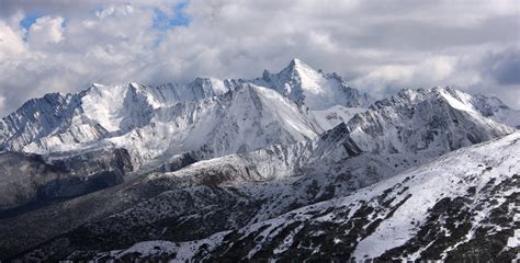 岷山图片 铁尺梁 雪景 第2页 大山谷图库