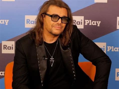 La Frase A Gianluca Grignani Sul Palco Di Sanremo Non Sfugge