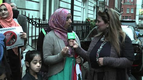 17 Massive Protest Against Nawaz Sharif Outside His London Residence