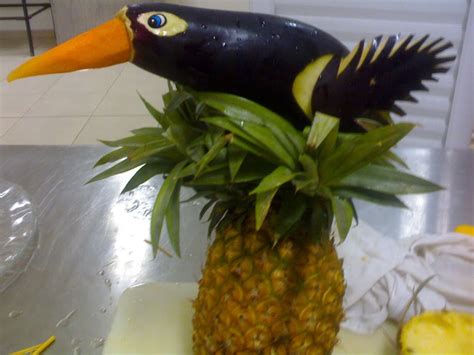 Artes Em Frutas E Legumes Fotos De Esculturas Em Frutas