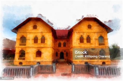 고대 노란색 건물 식민지 건축 아름다운 장식용 치장 벽토 구성 요소 문 및 창문 수채화 스타일 일러스트 인상파 그림이 있습니다 0명에 대한 스톡 벡터 아트 및 기타 이미지