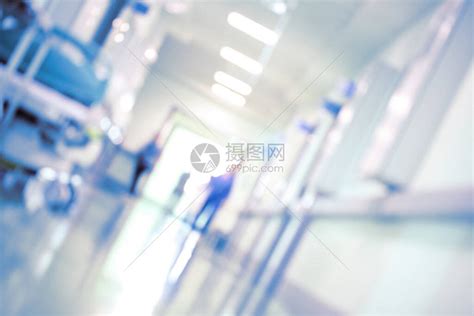 医院走廊散焦并被明亮的灯光照亮高清图片下载 正版图片503699575 摄图网