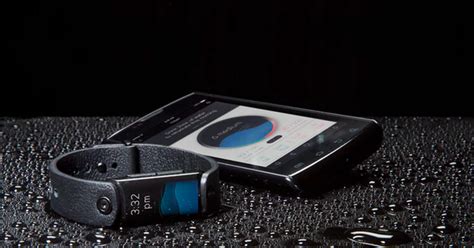 If You Need A Fitness Tracker To Tell You When Youre Dehydrated Here