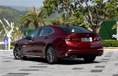 車長5米軸距2米9，配24l全球夢發動機，油耗79l，25萬對飆3系！ 每日頭條