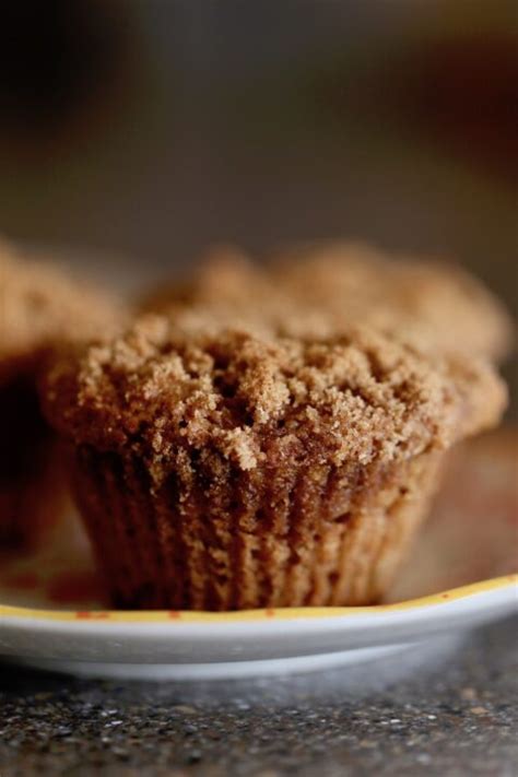Vegan Applesauce Crumb Muffins The Conscientious Eater