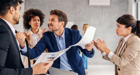A Volta Da Gestão Pelo Medo Ceos Apostam Na Demissão De ‘baixa