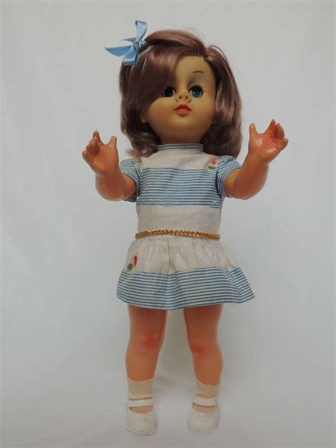 Boneca Antiga De Plástico Boolha 50 Cm Anos 70 Linda R 199 99 Bonecas antigas Anos