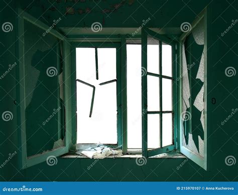 130 Deformed Window Stock Photos Free Royalty Free Stock Photos