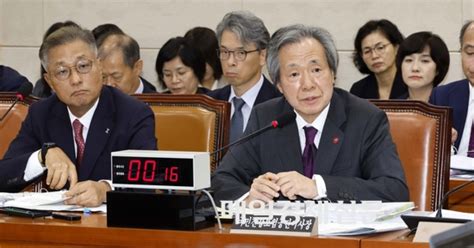 ‘건보료 0원 외국인 일용직이 무려재원 부족한 정부 보험료 부과 속도낸다