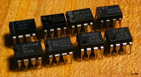 Ad8552arz Reel7 Operational Amplifiers