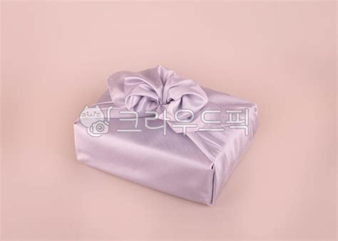 스튜디오 실내 배경 연출 오브젝트 사진 이미지 일러스트 캘리그라피 Dawool작가