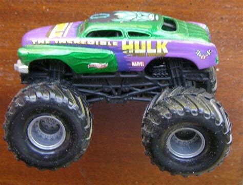 The Hulk Hot Wheels Monster Jam Truck 1885098918