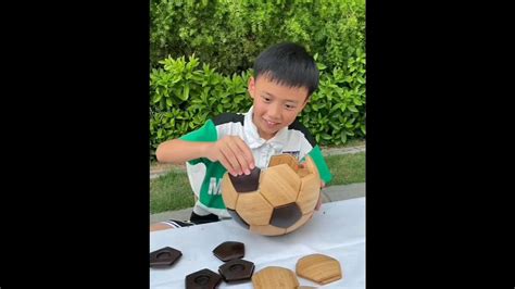 भाई ने बहन के लिए फुटबॉल बनाया😱~mini Woodwoodworking Art Skillswood