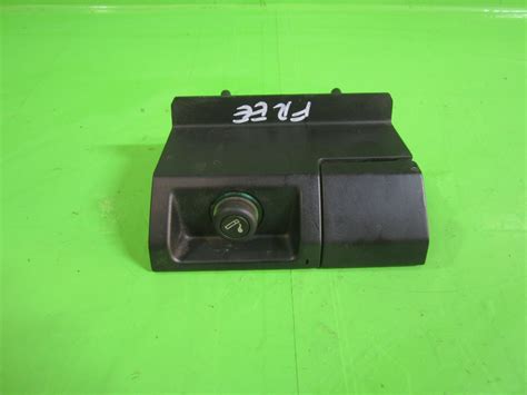 Scrumiera Cu Bricheta Land Compara Preturile Si Obtine Cea Mai Buna Oferta