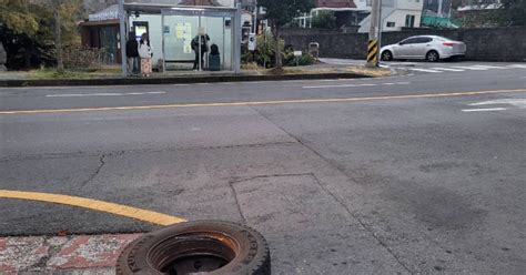 할머니 덮친 화물차 바퀴정비소 직원 제대로 안 조여