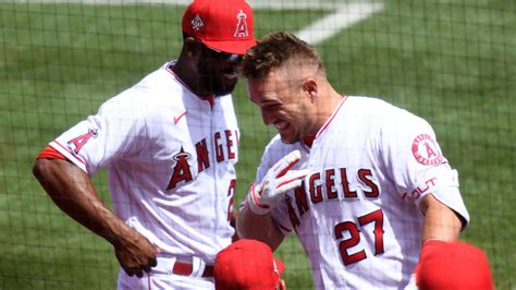 Angels Star Mike Trout Continues Red Hot Start With 464 Foot Homer Vs