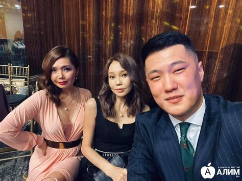 Д Даваадорж эхнэр Ч Ундралыг Амьдралын сайн продюсер шүү гэлээ