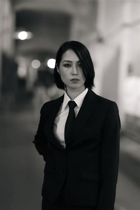 カカ(kaka11072400) 『ガード下に潜む黒い影』 カカ(kaka11072400) 『ガード下に潜む黒い影』