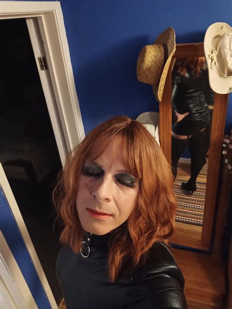 Trashy Tuesday R Crossdress Expression