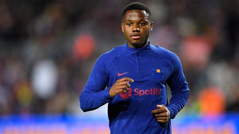 Ansu Fati Reaches 100 Games With Barça In His Most Difficult Moment As