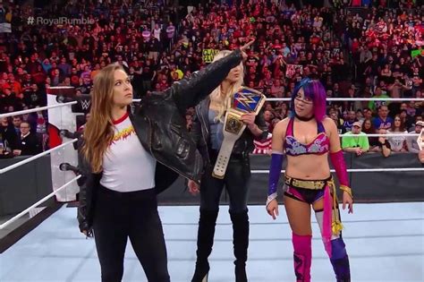 「十字固女王」龍達魯西從綜合格鬥轉戰 Wwe 差別是「變成有劇本的團隊表演」！ Juksy 街星