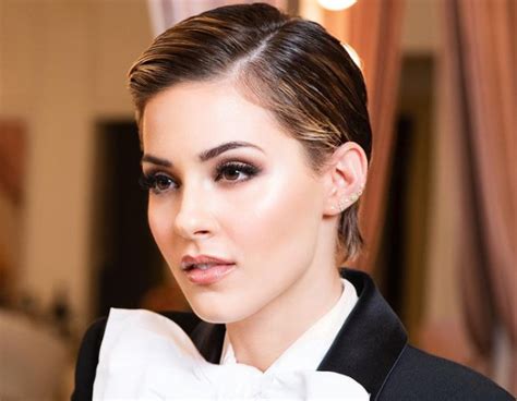 Mariana Rodríguez ¿se Destapa Como Cantante En Plena Navidad Infobae