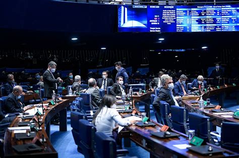 Parlamentares retomam as discussões sobre voto aberto para a eleição da