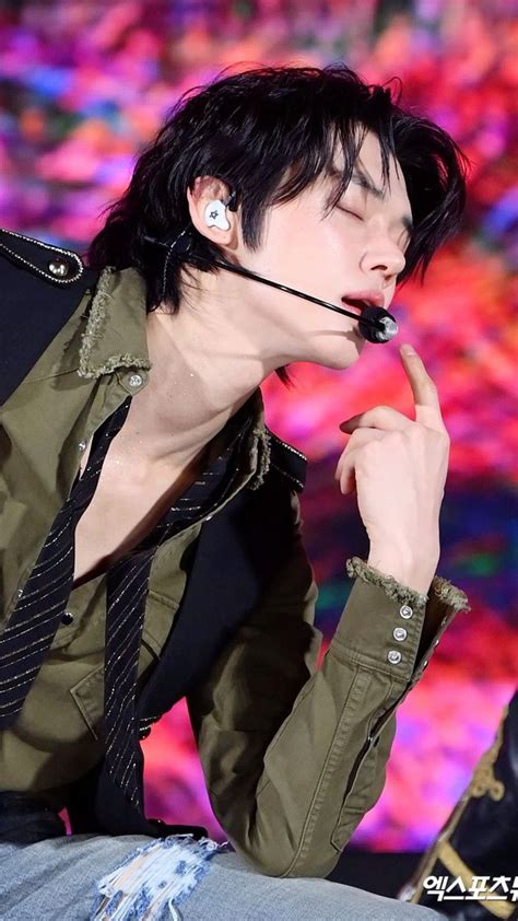 Choi Yeonjun Txt Temptation Comeback Showcase 230126 In 2023 Txt