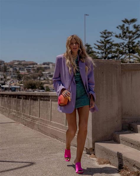 Elle Ferguson Rcelebsandals