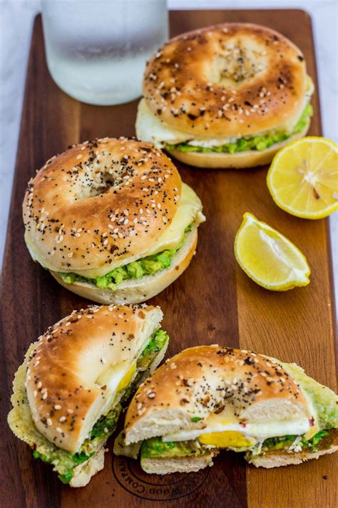Avocado Bagel Breakfast Sandwich With Fried Egg Artofit