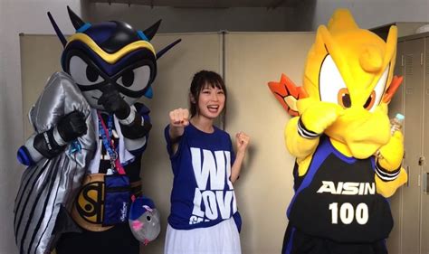Bリーグ『シーホース三河』の『ファンフェス2017 18』へ高柳明音ske48がサプライズで登場！チームマスコットたちとの共演も