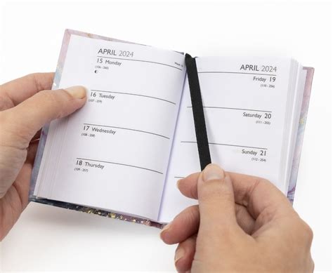 Diary Calendar Bessie Giulietta