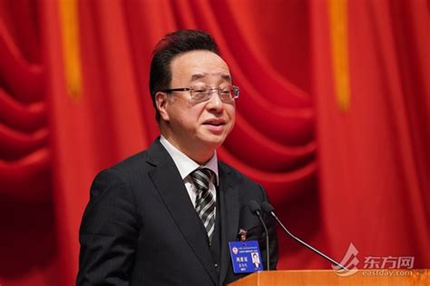 上海如何占据吸引全球高端人才高地？屠海鸣委员提出这些建议