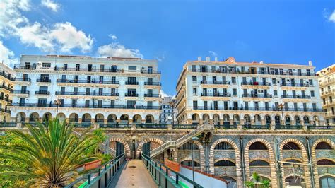 Une Franco Algérienne Fait Découvrir Alger à Son Fils Sa Vidéo Fait Le