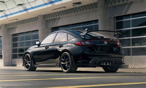 Nine Honda Models Earn 2023 Editors Choice Awards From Car And