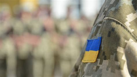 У франківському військкоматі нагадали переселенцям про військовий облік
