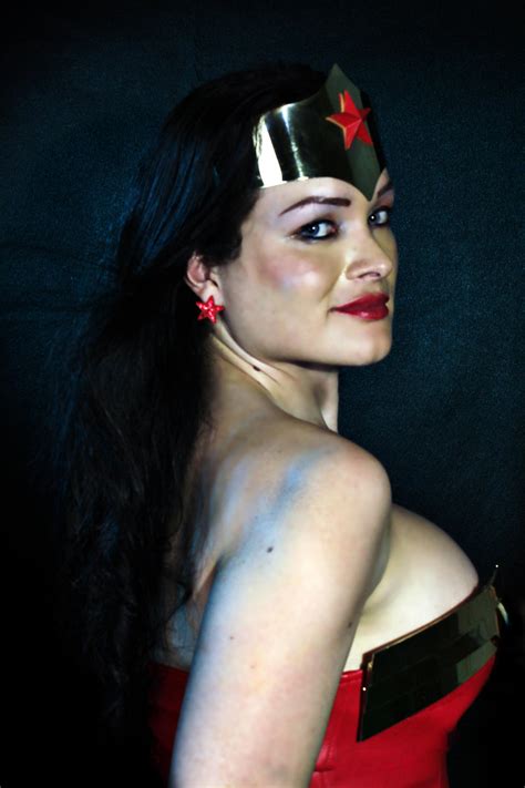 Wonder Woman Cosplay By Hipolyta25 On Deviantart