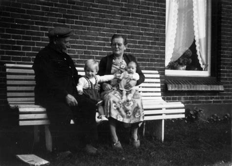 Fotoalbum Van Familie Dijkstra Bij De Gerkusbrêge Foestrumer Archief
