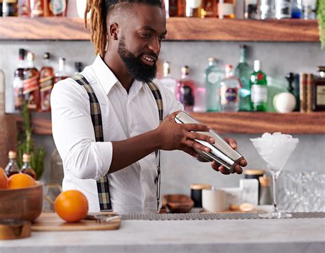 Mastering The Art Of Cocktail Shaking