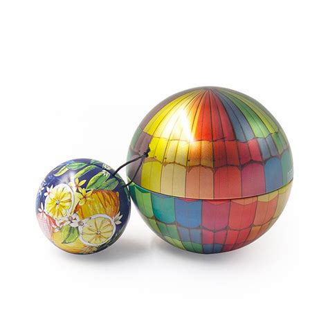 Spherical Christmas T Chocolate Candy Toy Ball Shape Tin Box Packaging Customization
