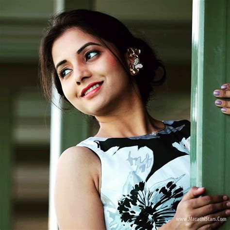 Sayali Sanjeev Marathi Actress Biodata Photos Wiki Gauri