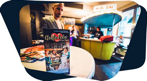 Heisse Ecke Currywurst Imbiss In Hamburg Sankt Pauli