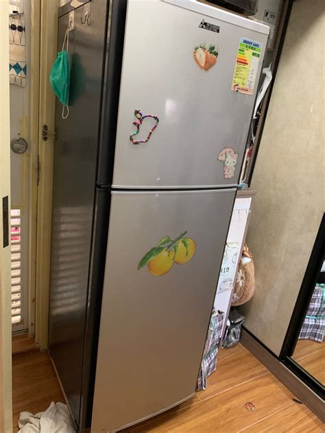三菱牌二手雪櫃 家庭電器 其他家庭電器 Carousell